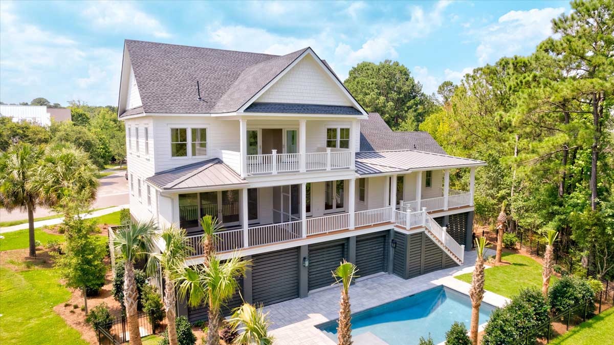 Gallery of Luxury Home Designs - Edgewater Custom Homes, LLC